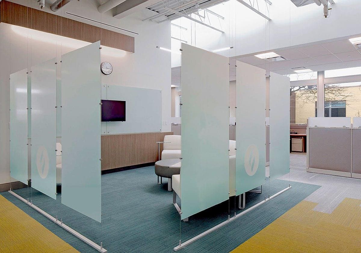 Hanging Office Partition Walls using Cable and Rod Systems